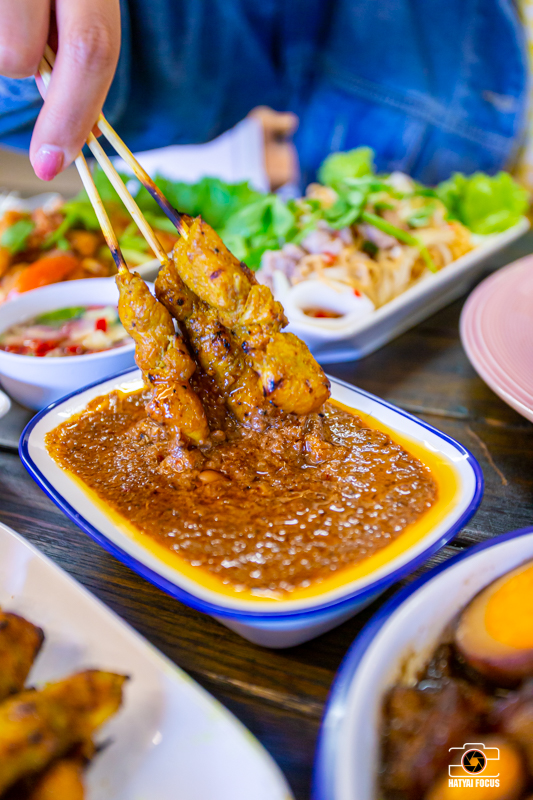 หาดใหญ่ | ร้านอร่อยบอกต่อ “สะเต๊ะไก่สายตี๊ด” สูตรมาเลย์ เนื้อนุ่ม น้ำจิ้มสุดเข้มข้น ต้องลอง ...