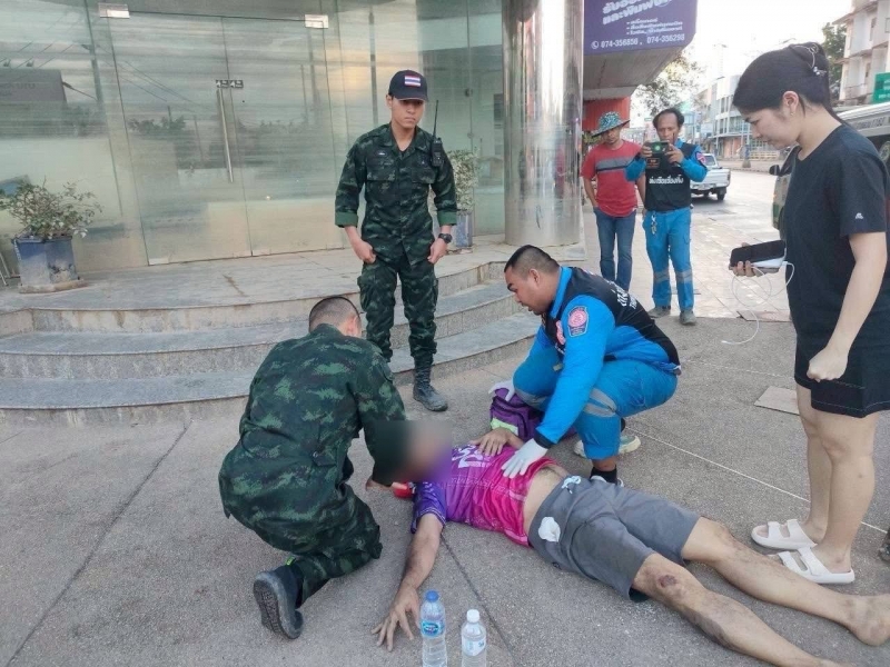 หาดใหญ่ | ทุกวินาทีมีค่า ทหารช่างพุ่งเข้าช่วยชาวบ้านรถล้มบาดเจ็บ ระหว่างภารกิจฟื้นฟูน้ำท่วม ...